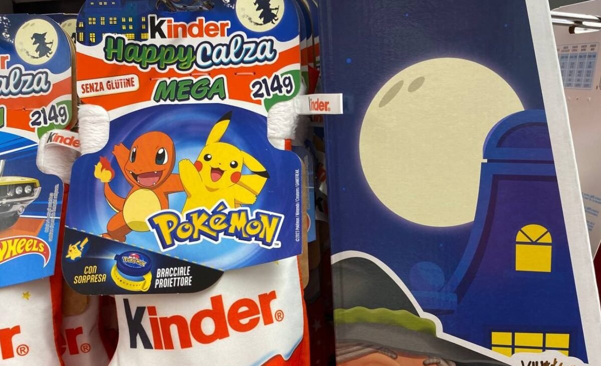 Disponibile la nuova calza Kinder dei Pokémon